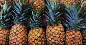 How To Tell If A Pineapple Is Ripe - The Garden Magazine